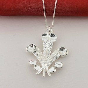 Sterling Silver Large Welsh Prince of Wales Feathers Pendant & 18 ...