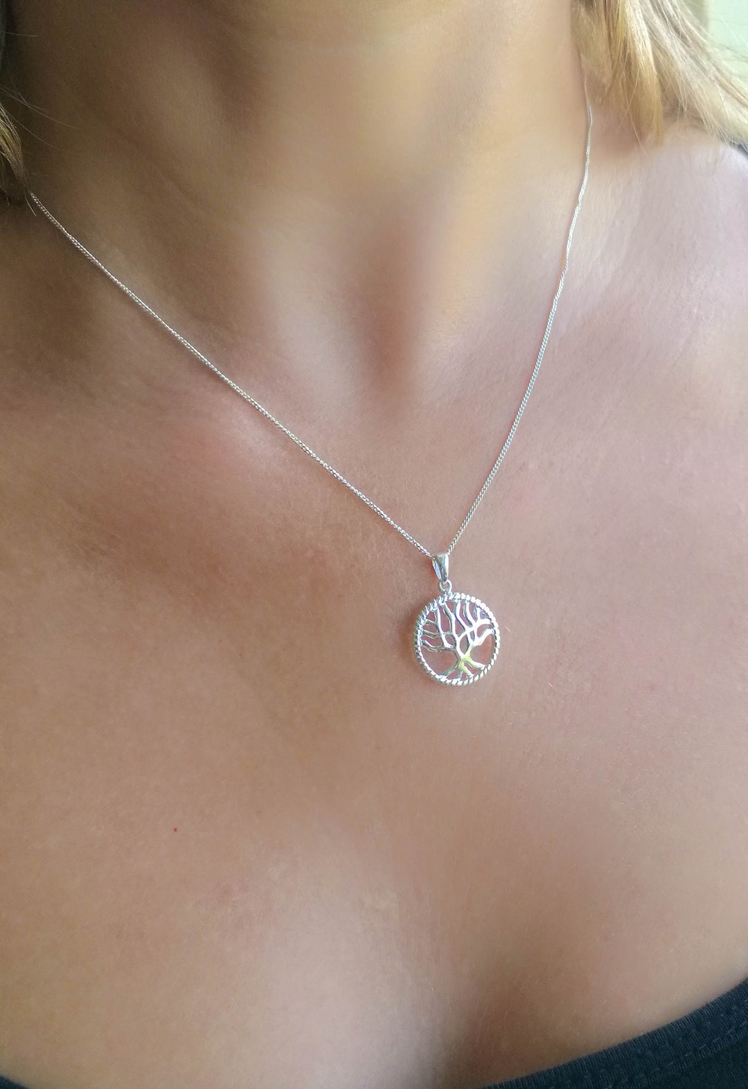 Tree of Life Family Tree of Knowledge Pendant & 18" Silver Chain ...