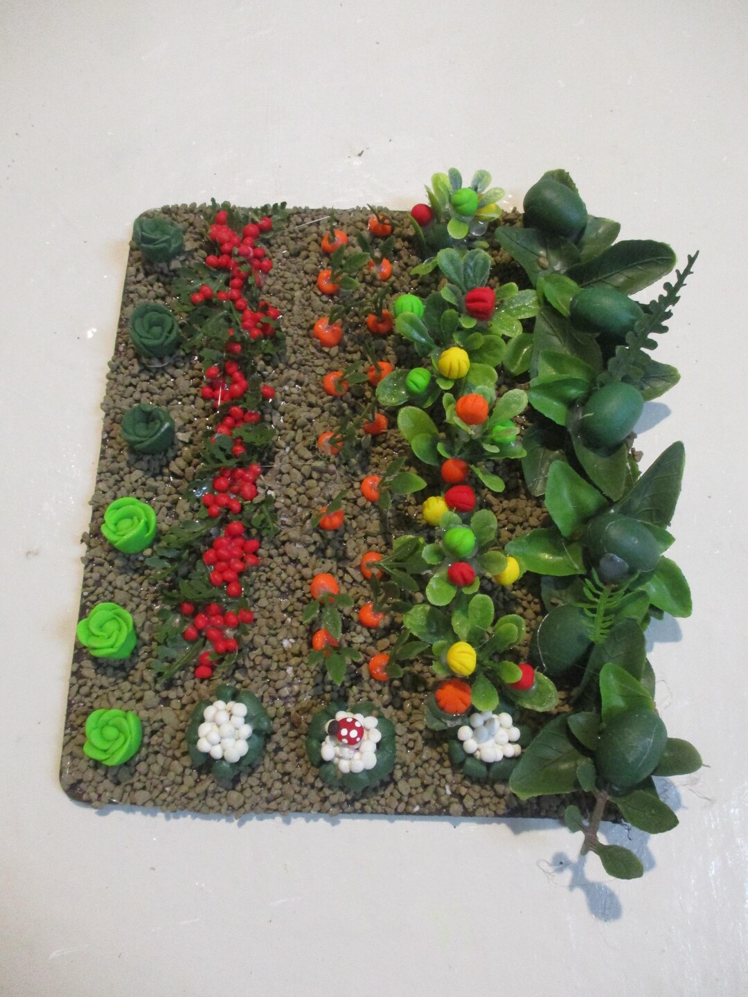 Miniature Doll/dollhouse Diorama Vegetable Garden/wod Base/faux Dirt ...