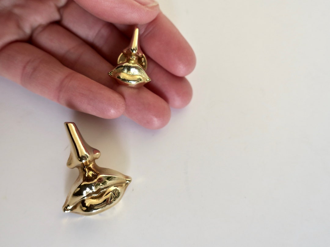 DALI Aphrodite Brooch and Pin's Salvador Dali Vintage - Etsy