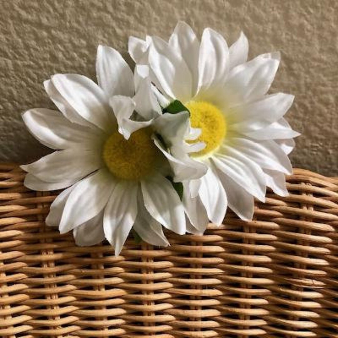 White Double Daisy Silk Flower Hair Clip - Etsy