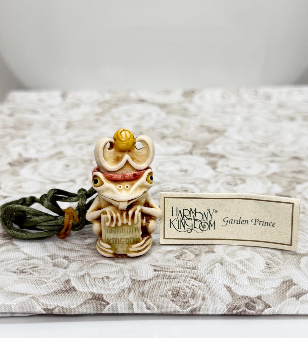 Harmony Kingdom GARDEN PRINCE Peter Calvesbert Frog Pendant - Etsy