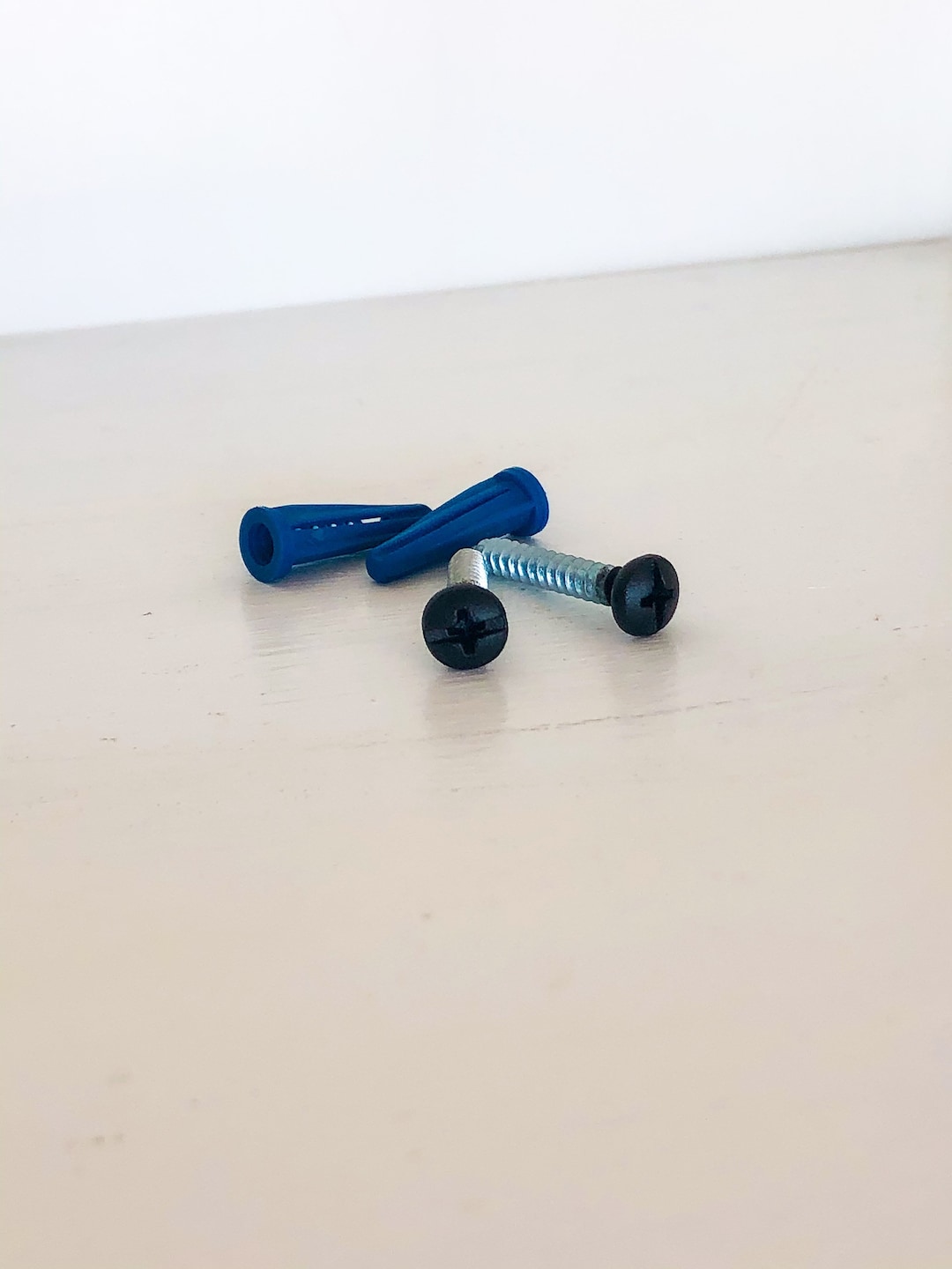 Matching Powder Coated Screw Set - Etsy