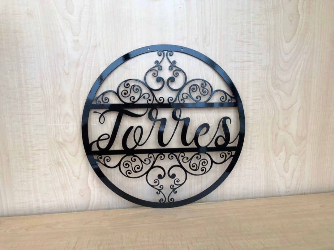 Personalized Last Name Monogram Circle Metal Wall Art With Scroll ...