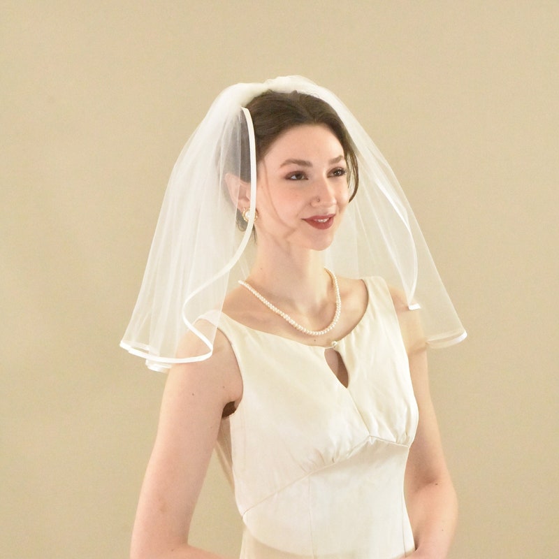 Short Wedding Veil - Etsy