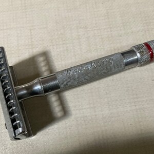 Eclipse Red Ring DE Safety Razor - Etsy