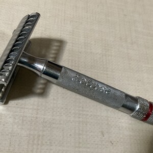 Eclipse Red Ring DE Safety Razor - Etsy