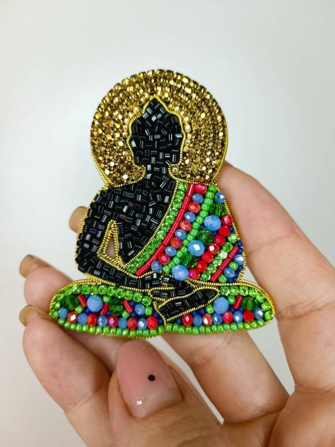 Embroidered Buddha Pin Buddhist Theme Beaded Portrait Brooch - Etsy