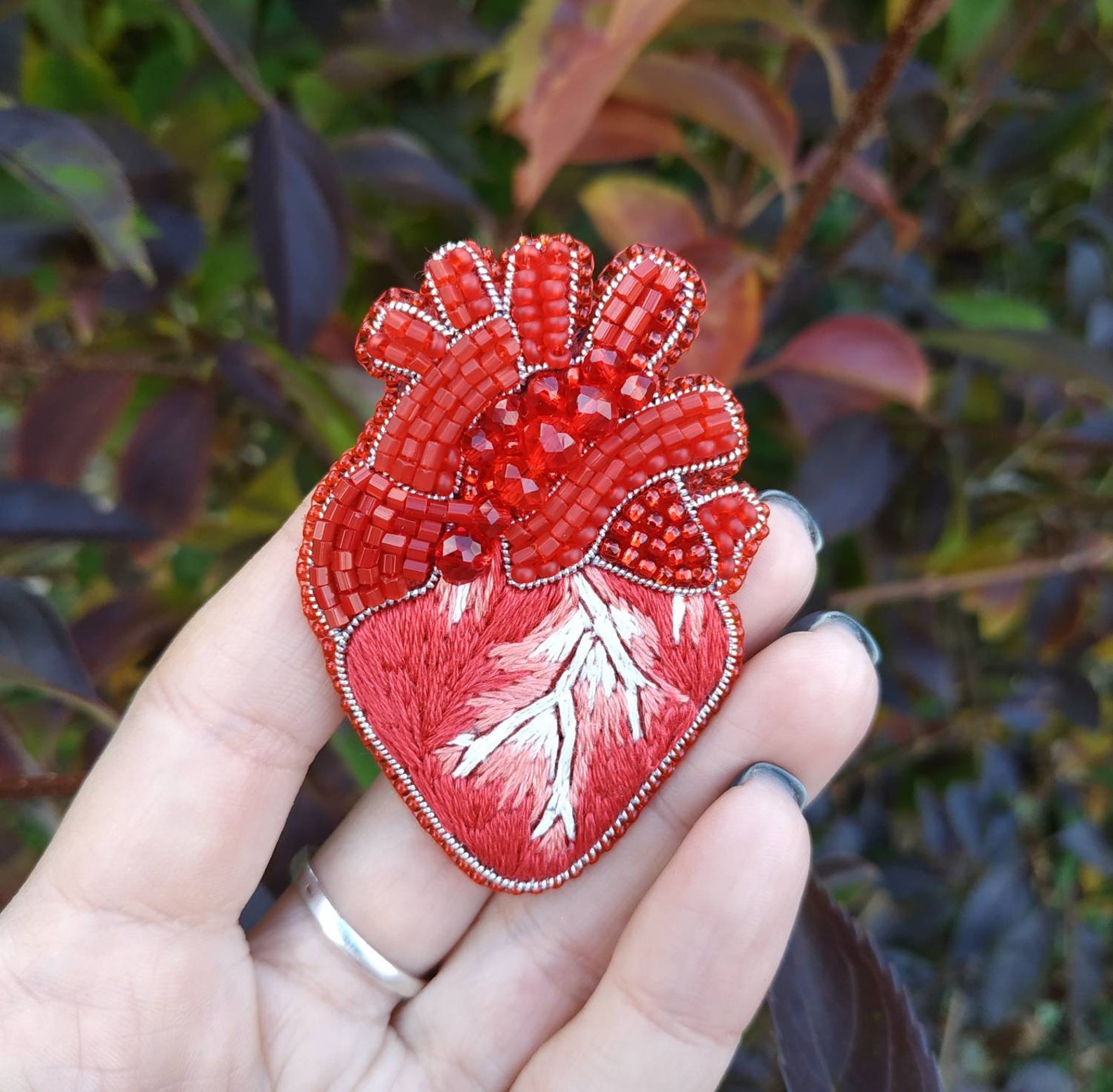 Embroidered Anatomical Heart Pin Beaded Brooch Cardiologist - Etsy