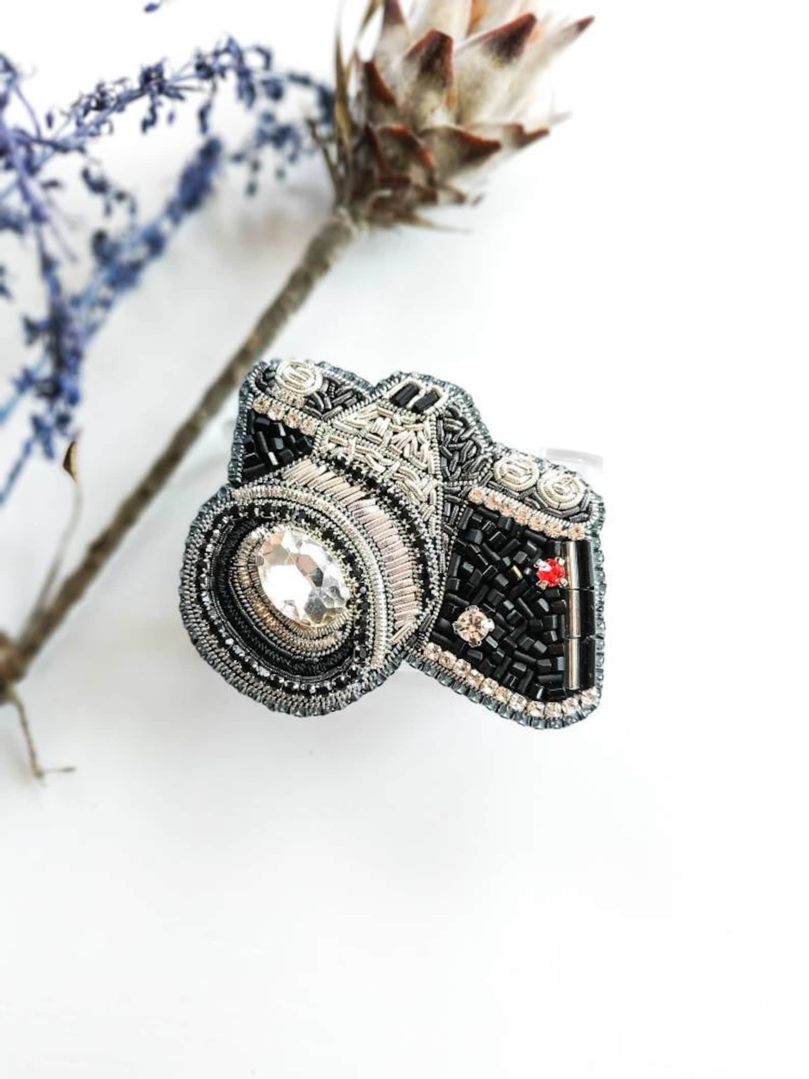 Beaded Camera Brooch Embroidered Photo Camera Pin Photographer | Etsy