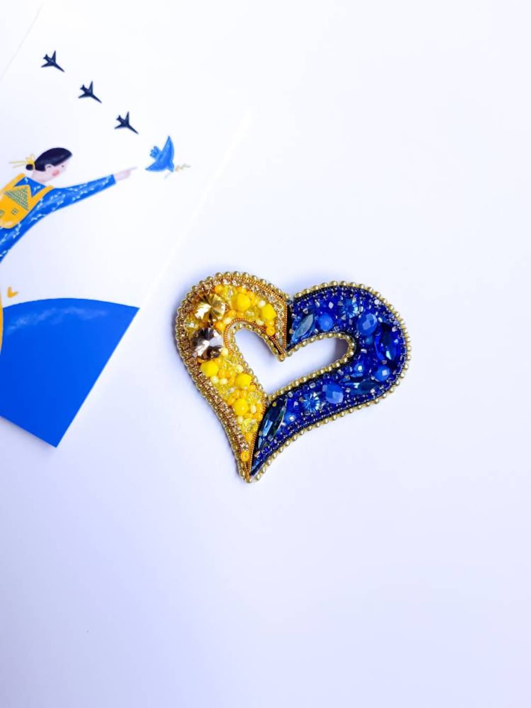 Beaded Ukraine Heart Brooch Embroidered Ukrainian Flag Pray for Ukraine ...