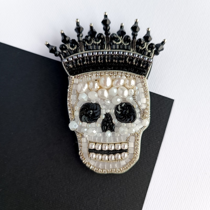 Skull Brooch - Etsy