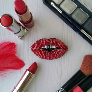 Beaded Lips Brooch Red Lips Pin for Girl Jewelry Beaded - Etsy