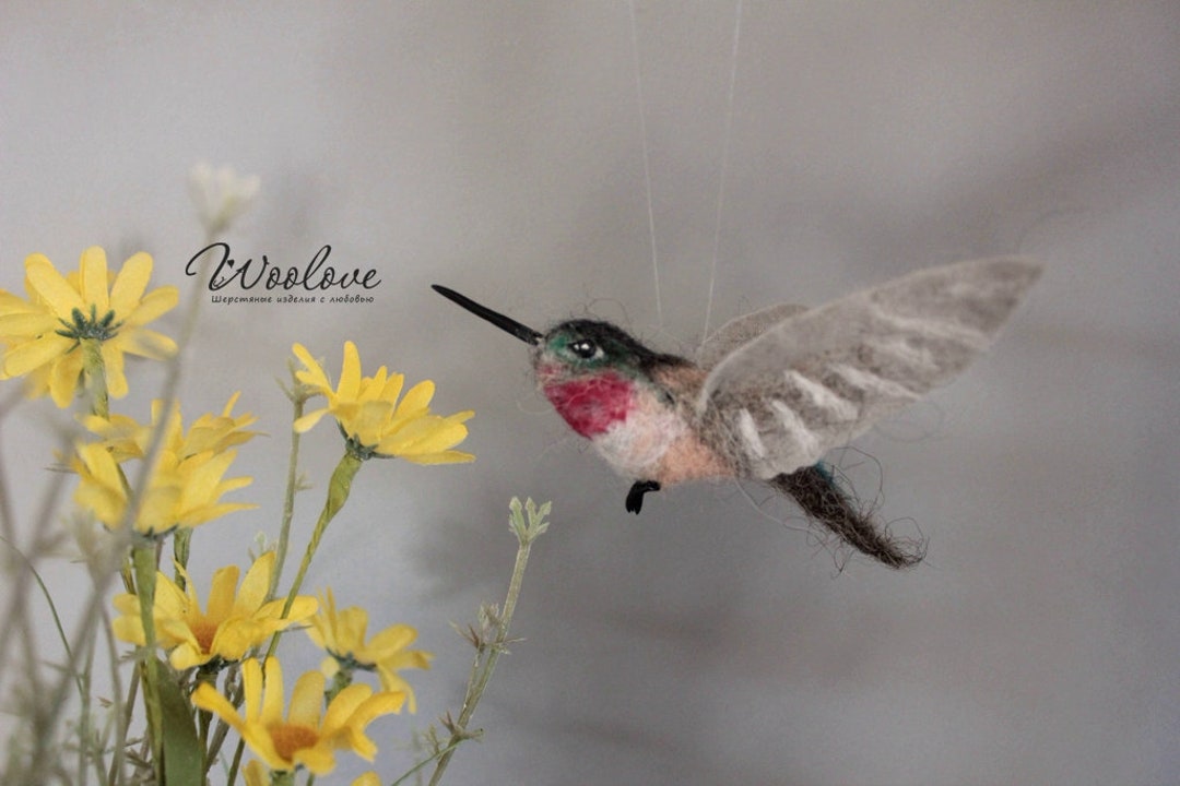 Felted Mini Hummingbird Hanging Toy Figurine/cute Bird Art/bird ...