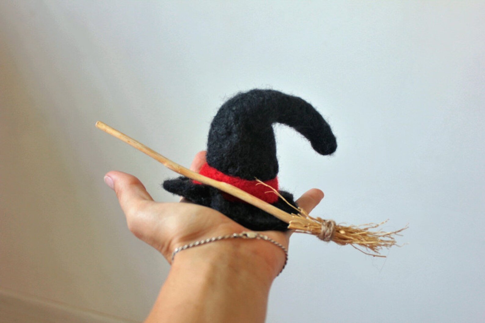 Needle Felted Witch Hat With Broomstick Halloween Decor/witch ...