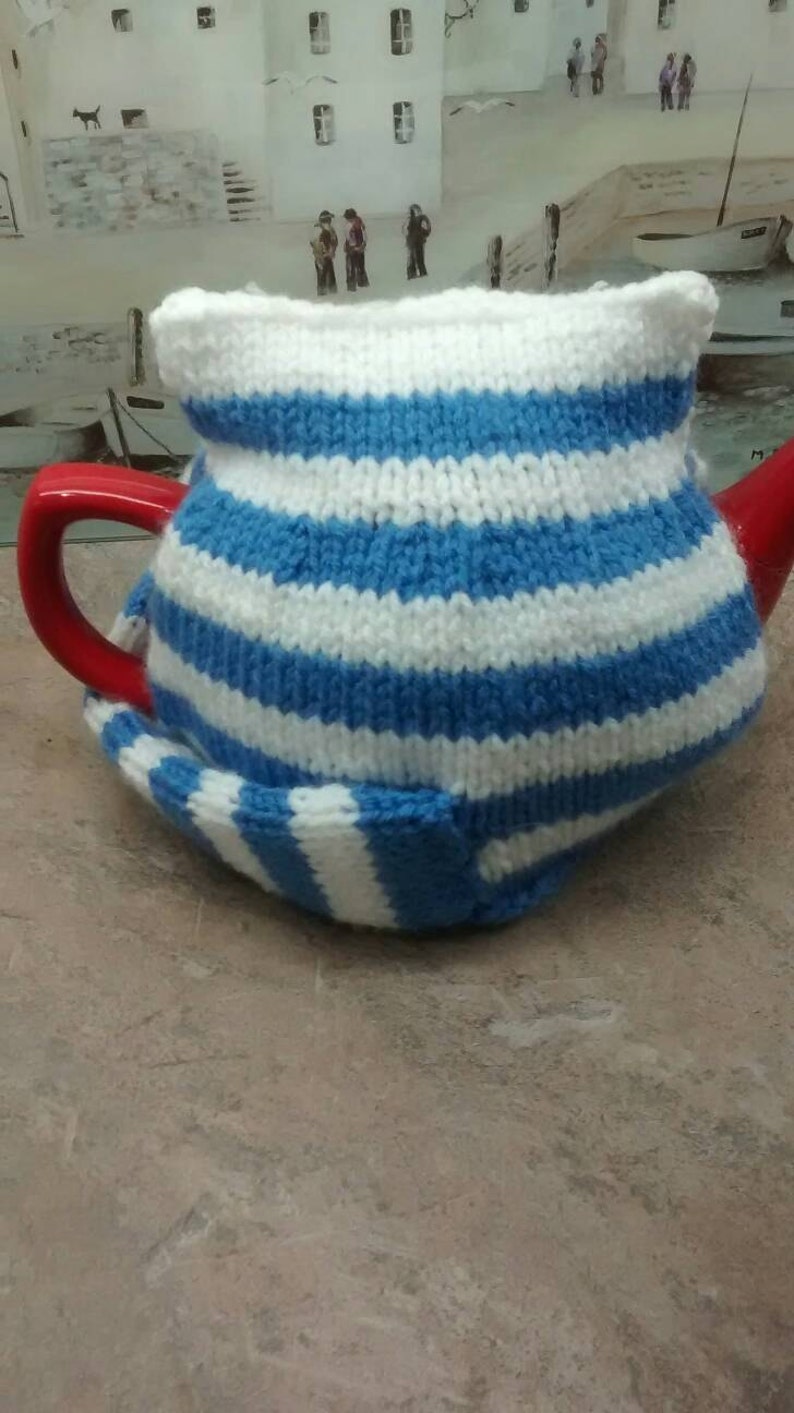Hand-knitted Cornishware Cat Tea Cosy | Etsy