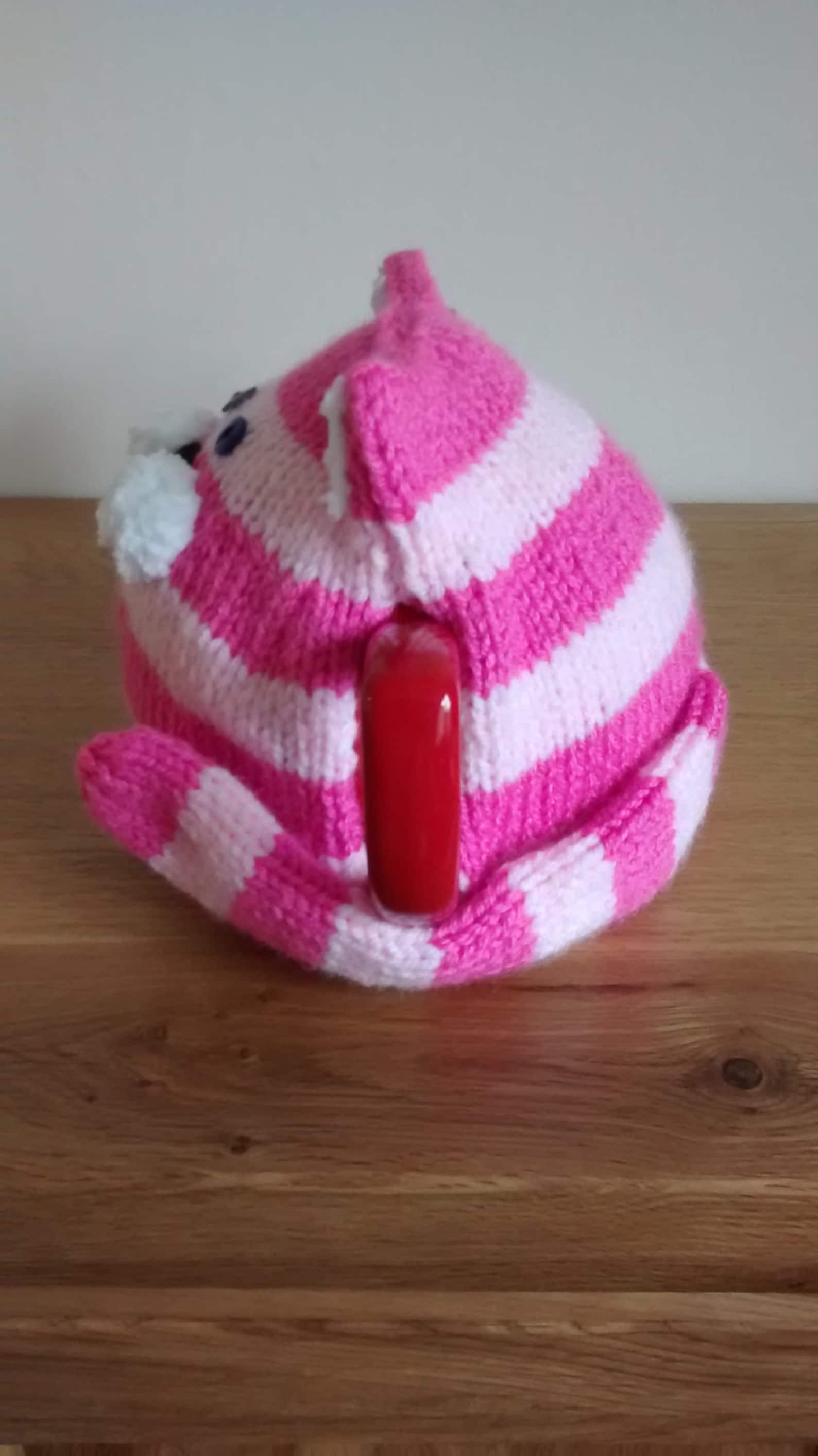 Hand-knitted Bagpuss Tea Cosy. | Etsy