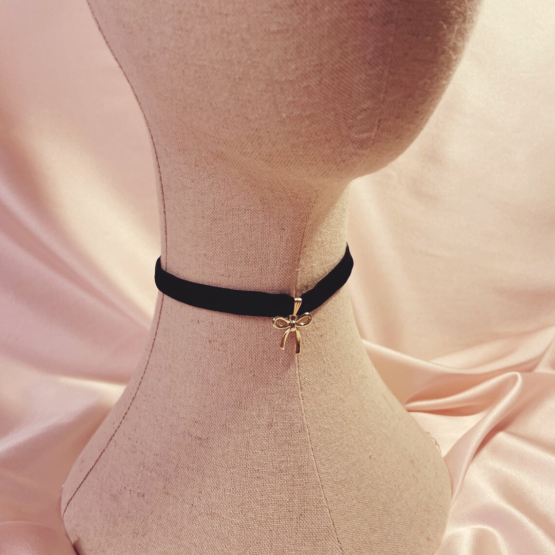 Shell Pink Bobbie Bow Charm Stretch Mulberry Silk Choker Necklace- Sewn ...