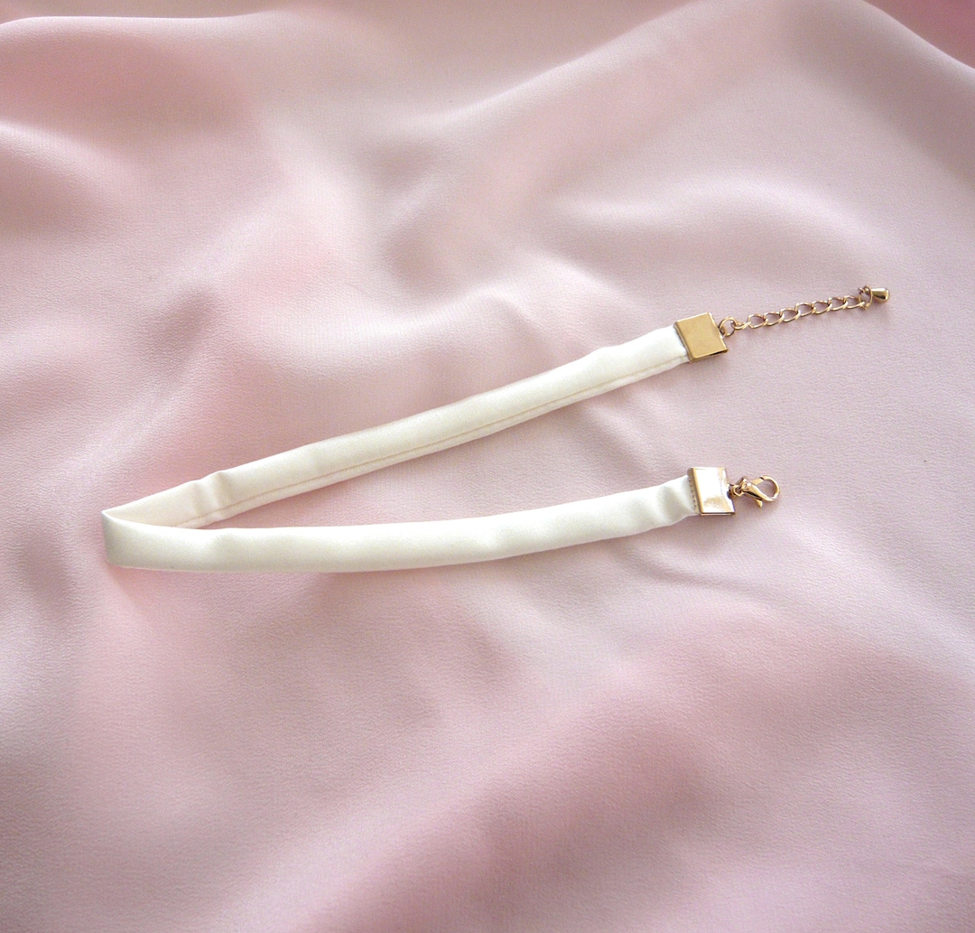 Ivory White Stretch Mulberry Silk Narrow Choker Necklace- Sewn in the ...