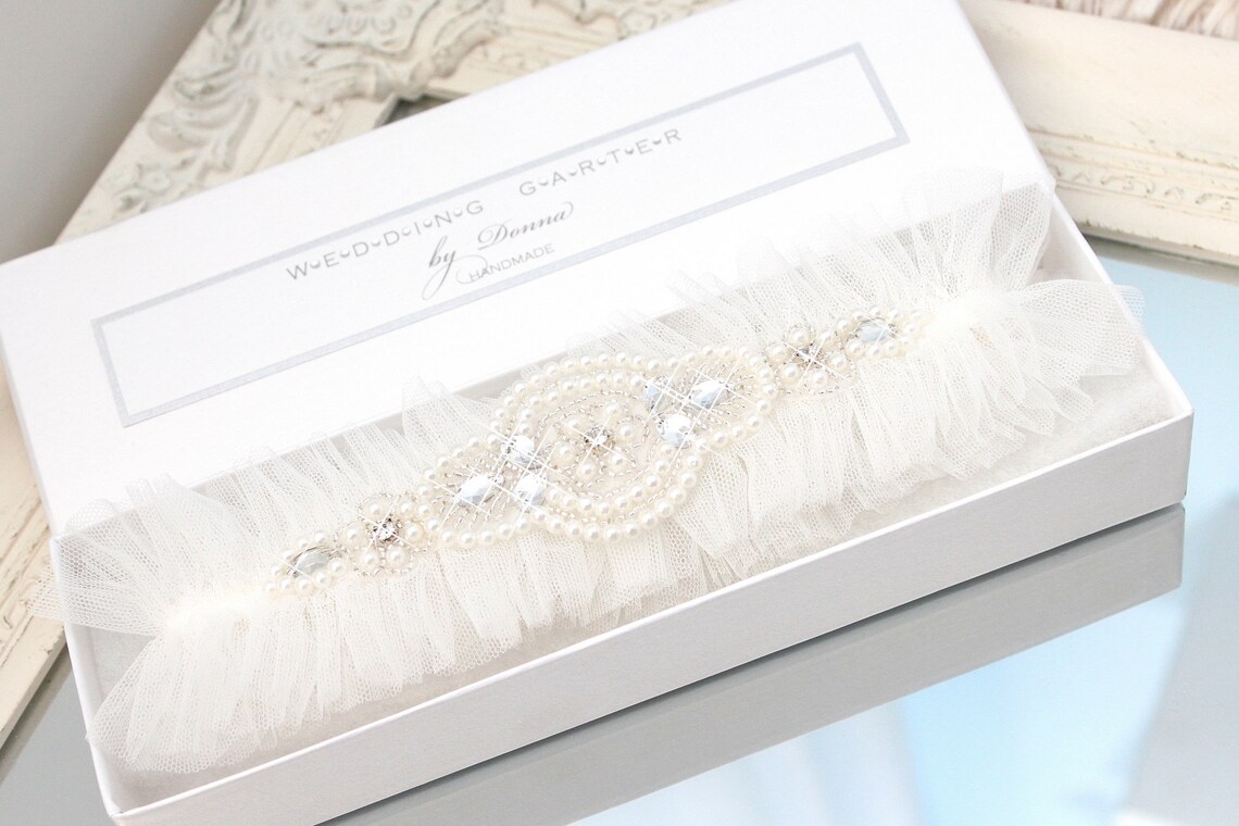 Ivory garter ivory wedding garter ivory tulle garter bling | Etsy