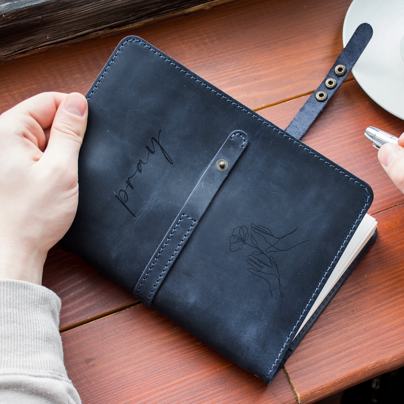 Leather Journal Notebook Pray Woman Christian Gifts A5 - Etsy