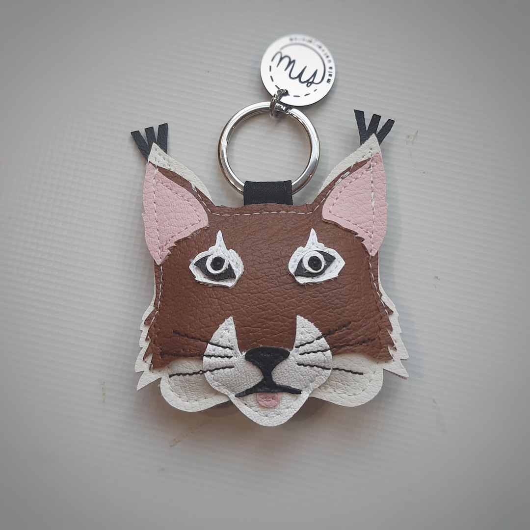 Lynx Keychain, Lynx Bag Charm,faux Leather Animal Keychain, Wild Lynx Keychain, Gift for Lynx ...