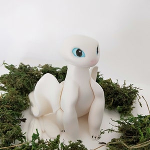 3D Fondant Dragon Cake Topper Decoration Toothless Light Fury Worldwide ...