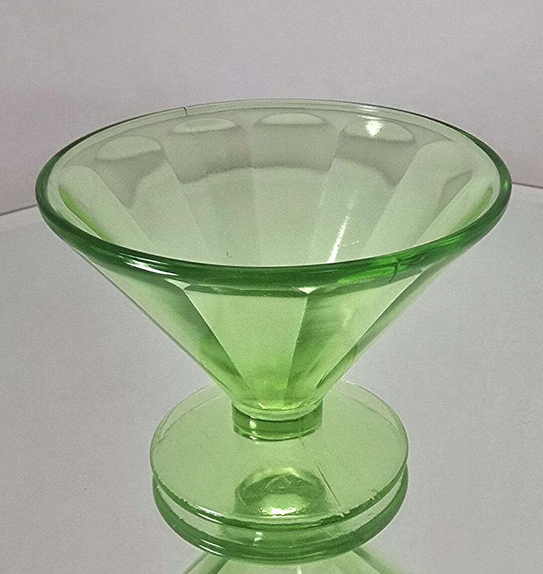 Vintage 1930s Federal Glass Uranium Vaseline Glass Ice Cream Dish - Etsy