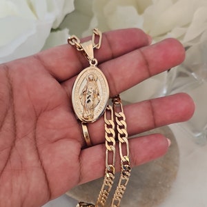 Gold Virgin Mary Necklace: 14k Plated Figaro Chain, Miraculous Medal - Etsy