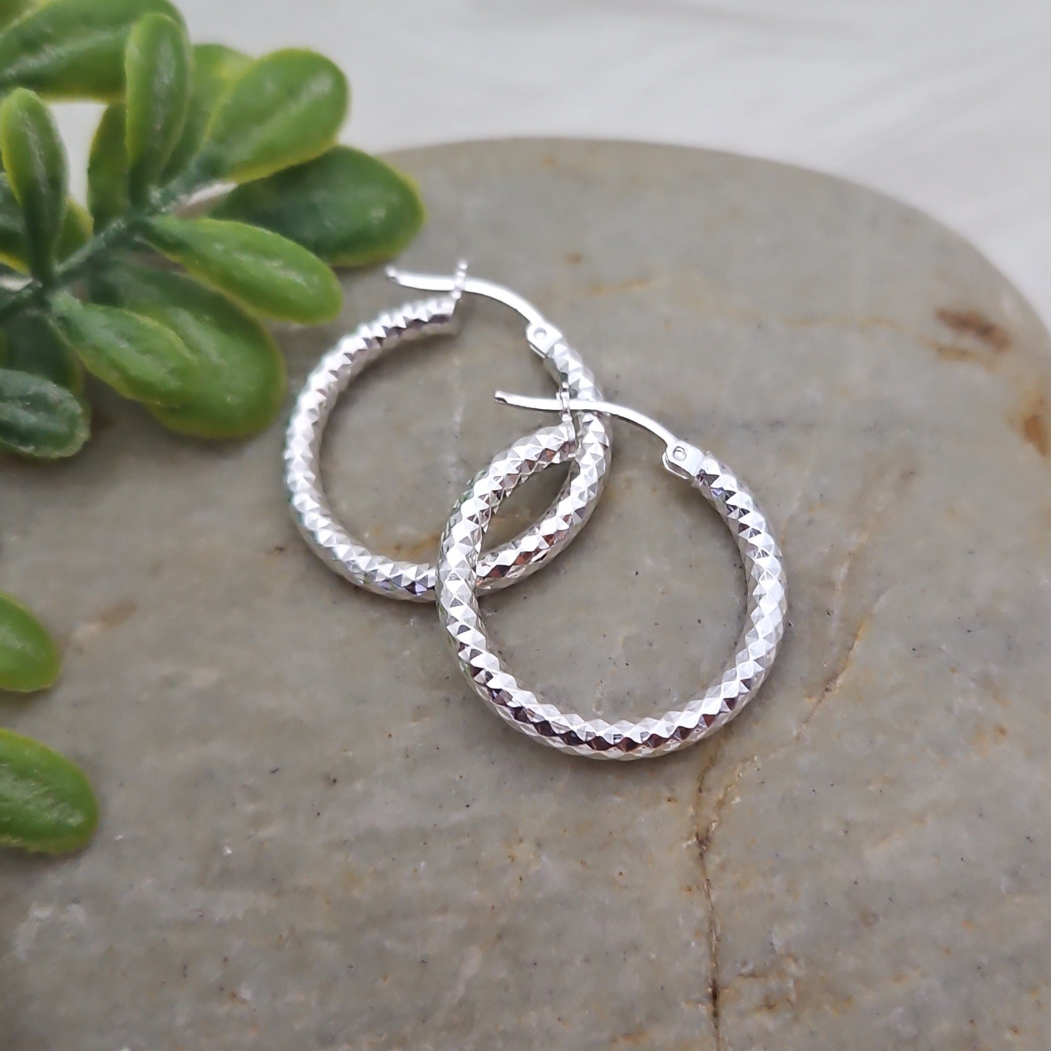 Sterling Silver Diamond Cut Hoop Earrings: Lightweight 25mm Hoops, 925 ...