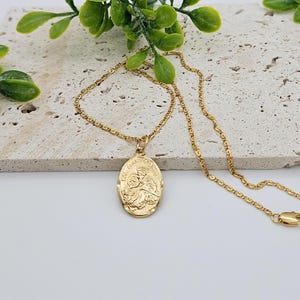 Gold St Anthony Necklace: Oval Saint Pendant, 2mm Scroll Chain ...