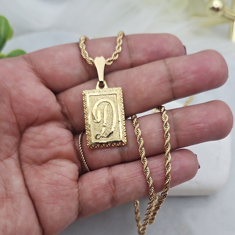 Gold Initial Necklace - Etsy
