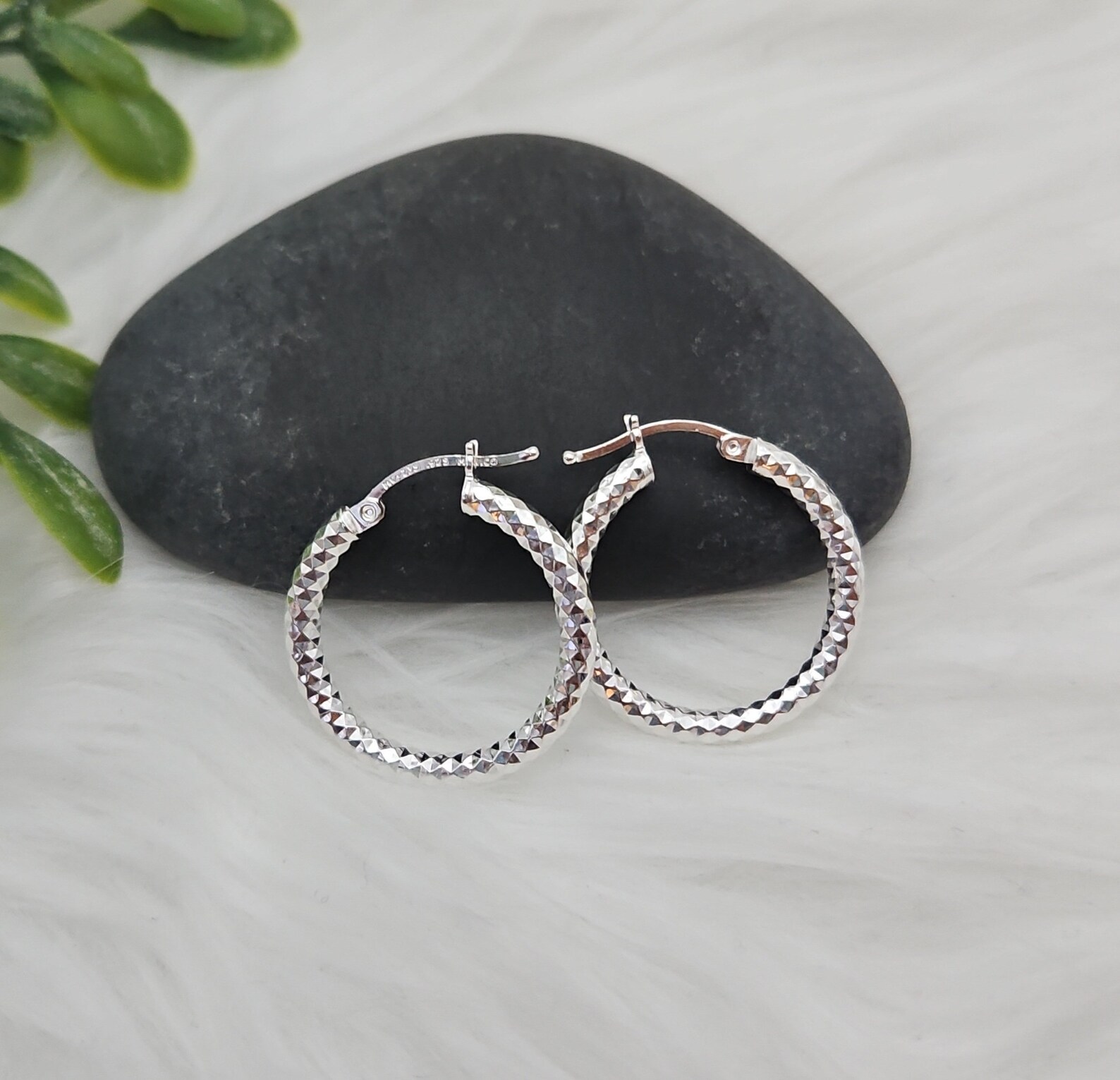Sterling Silver Diamond Cut Hoop Earrings: Lightweight 25mm Hoops, 925 ...