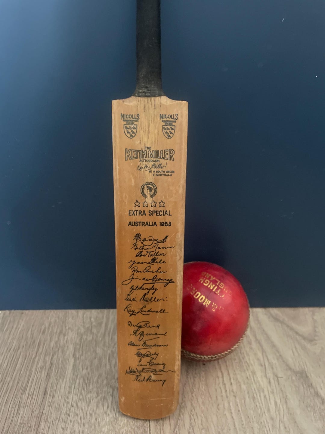 Minature Signed Cricket Bat From Australian Cricket Team Tour of 1953 ...