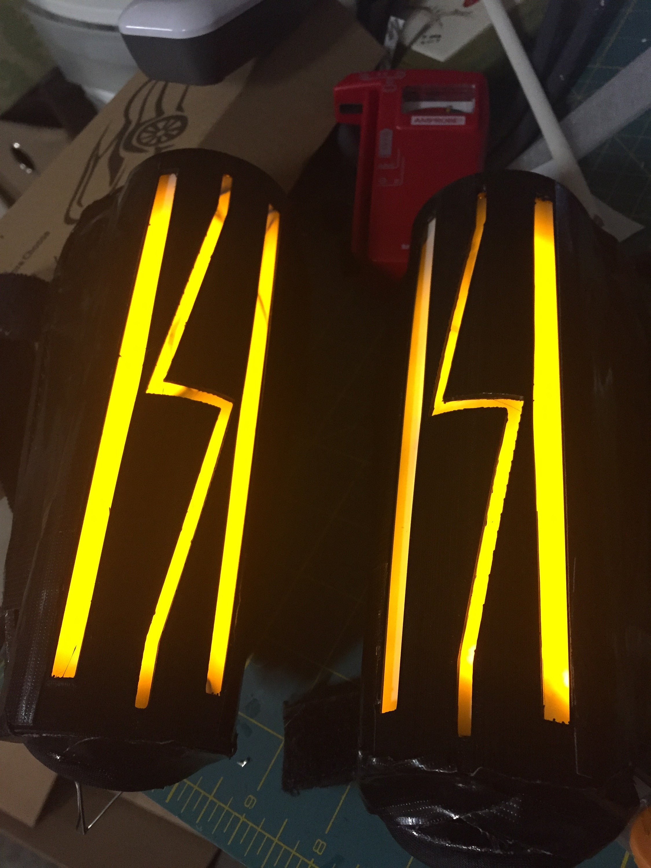 Black Lightning Light Up Gauntlets Static Shock 3D Printed | Etsy