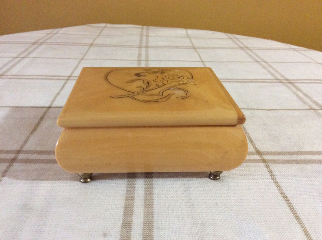 Italian Romance Wooden Flower Music Box Made in Italy - Etsy
