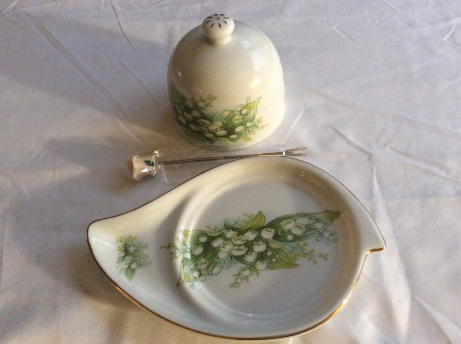 Vintage 1970's Chonvson Domed Cheese Server - Etsy