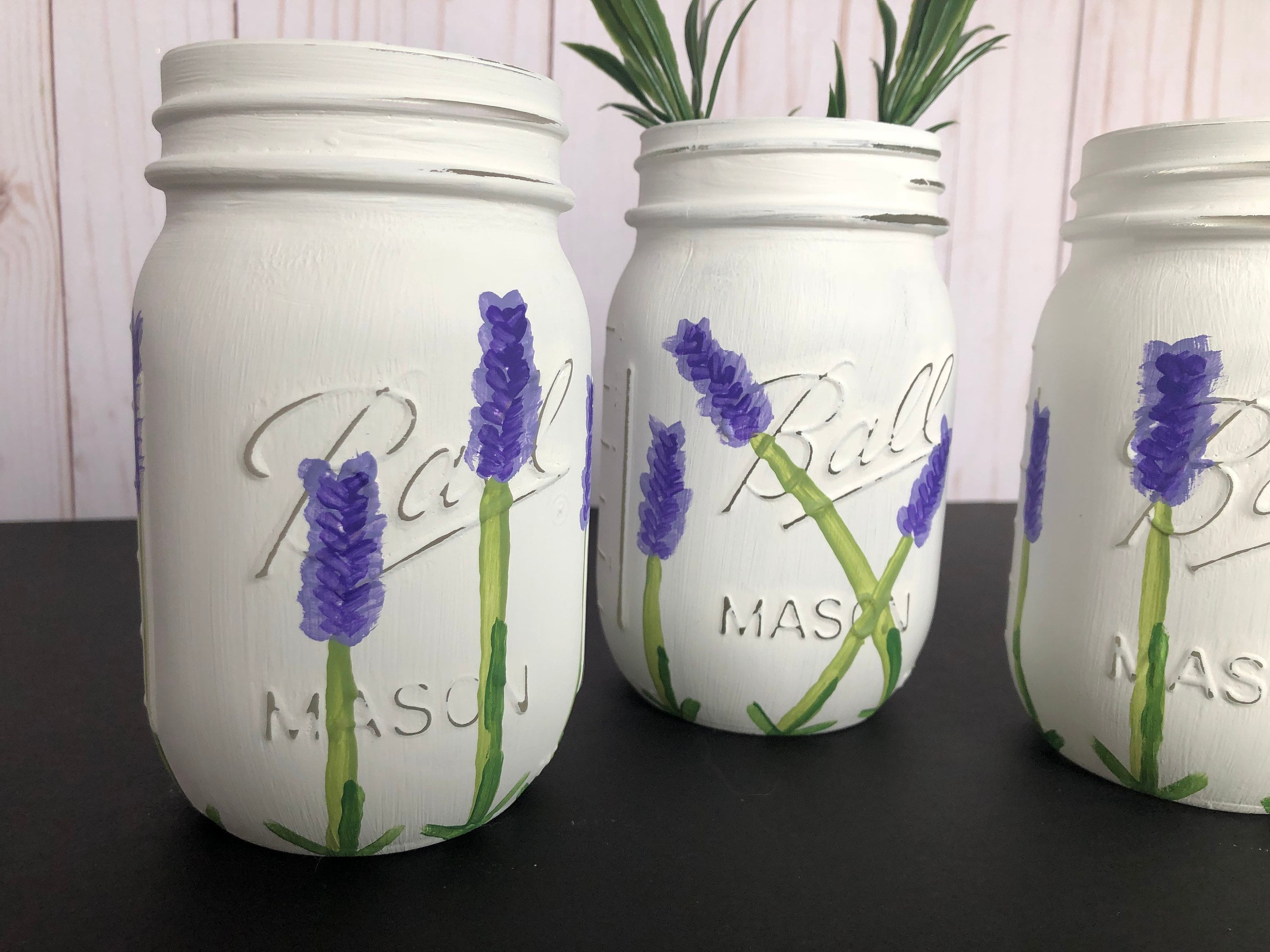 Lavender Painted Mason Jar // Mason Jar Craft // Distressed | Etsy