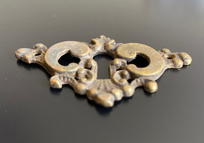 Vintage Keyhole Plate Vintage Brass Escutcheon Keyhole - Etsy