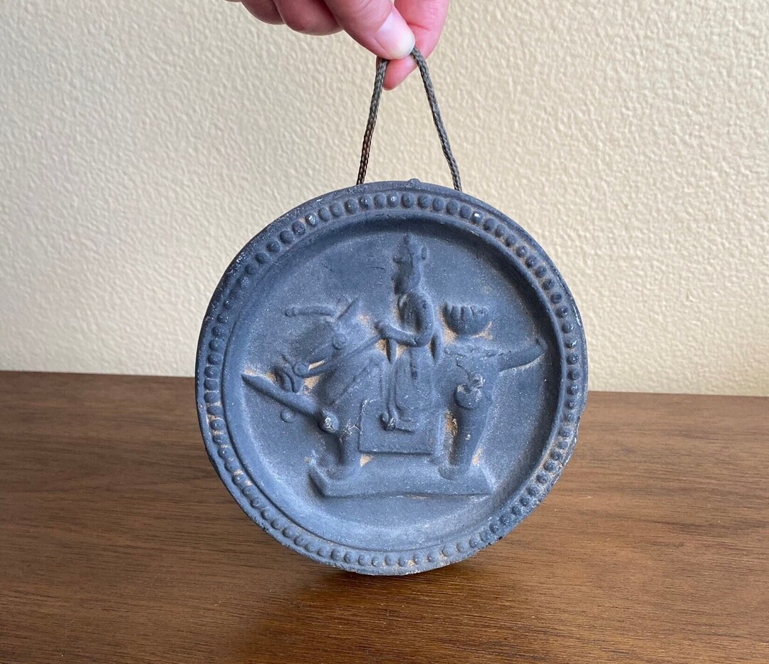 Vintage Ceramic Wall Plaque, Wall Art, Wall Plaque, Round Wall Plaque ...