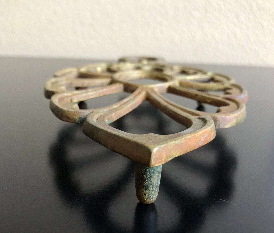 Vintage Brass Dew Drop Style Trivet Gold Trivet Trivet - Etsy