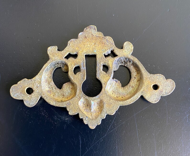 Vintage Keyhole Plate Vintage Brass Escutcheon Keyhole - Etsy