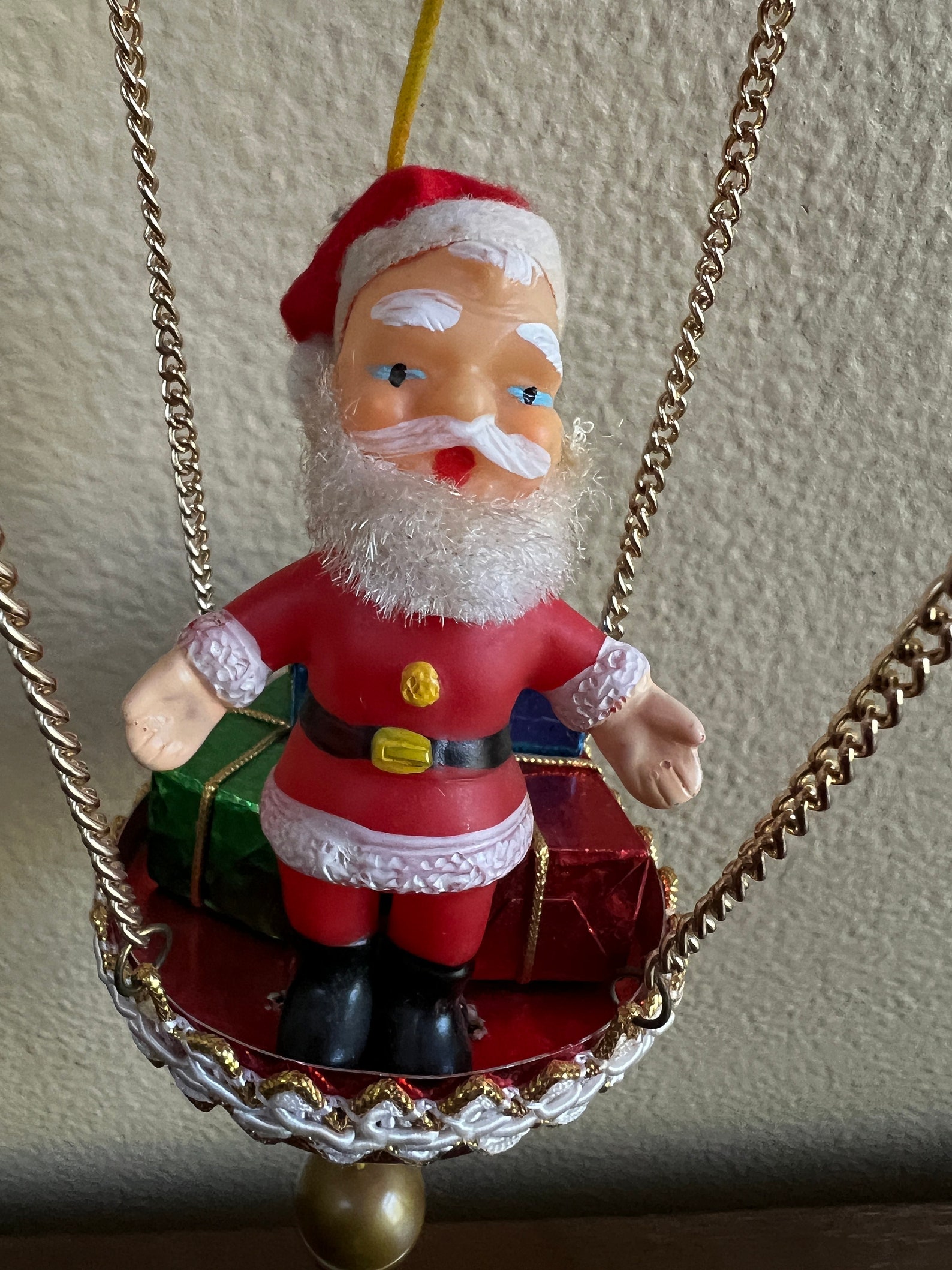 Rare Vintage Santa Claus Hot Air Balloon Rotating Music Box, Rotating ...