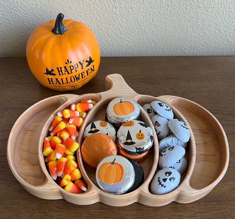 Hand Crafted Maple Pumpkin Tray, Fall Serving Dish - Etsy
