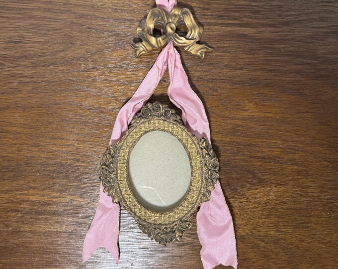 Small Oval Rose Frame With Bow Pink Ribbon Photo Frame Picture Frame - Etsy