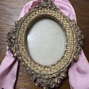 Small Oval Rose Frame With Bow Pink Ribbon Photo Frame Picture Frame - Etsy