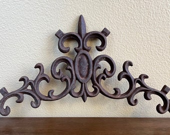 Vintage Solid Iron Metal Oval Architectural Salvage Fragment Part Wall ...