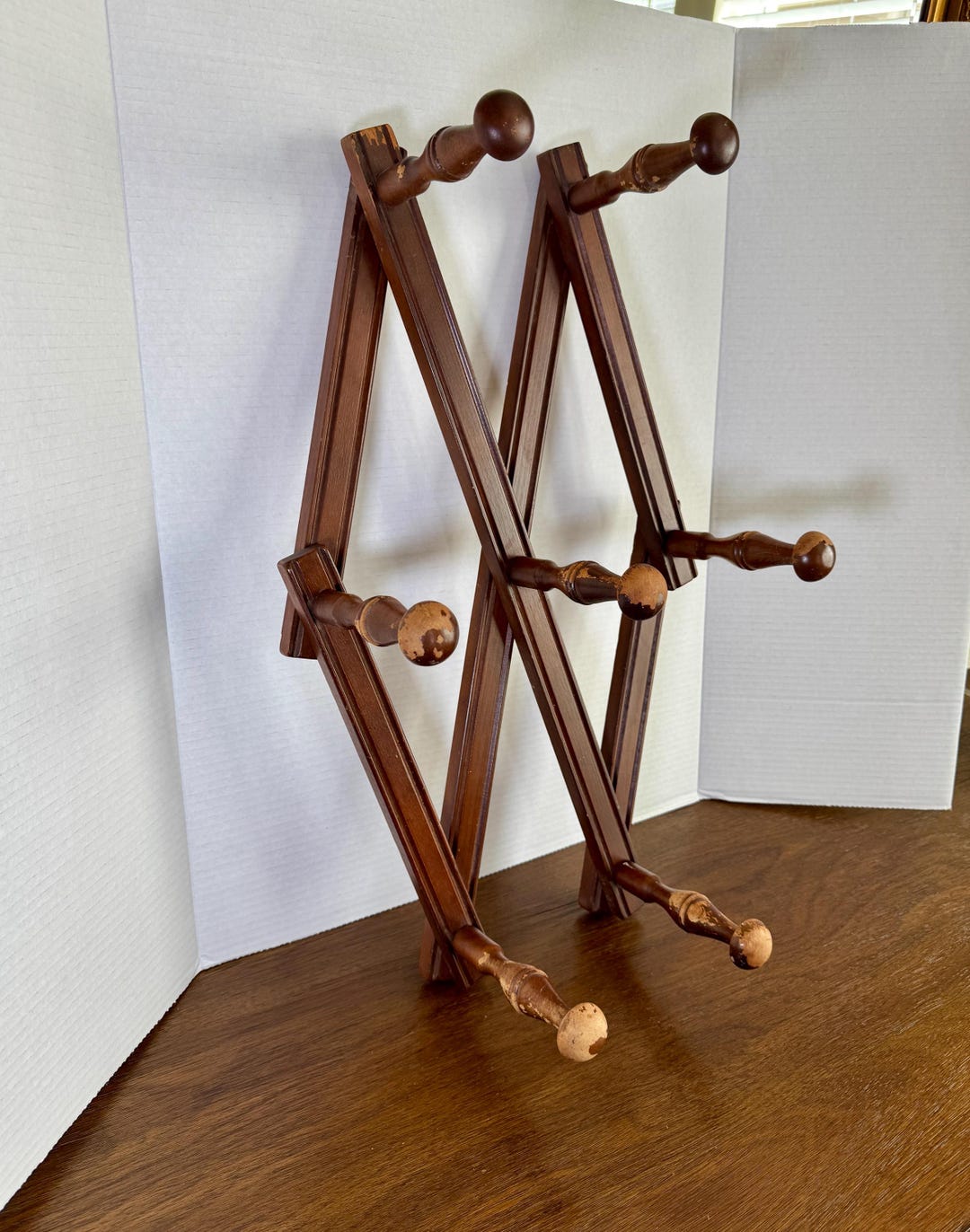 Large Vintage Wooden 7 Peg Rack, Accordion Wood 7 Peg Hanging Rack ...