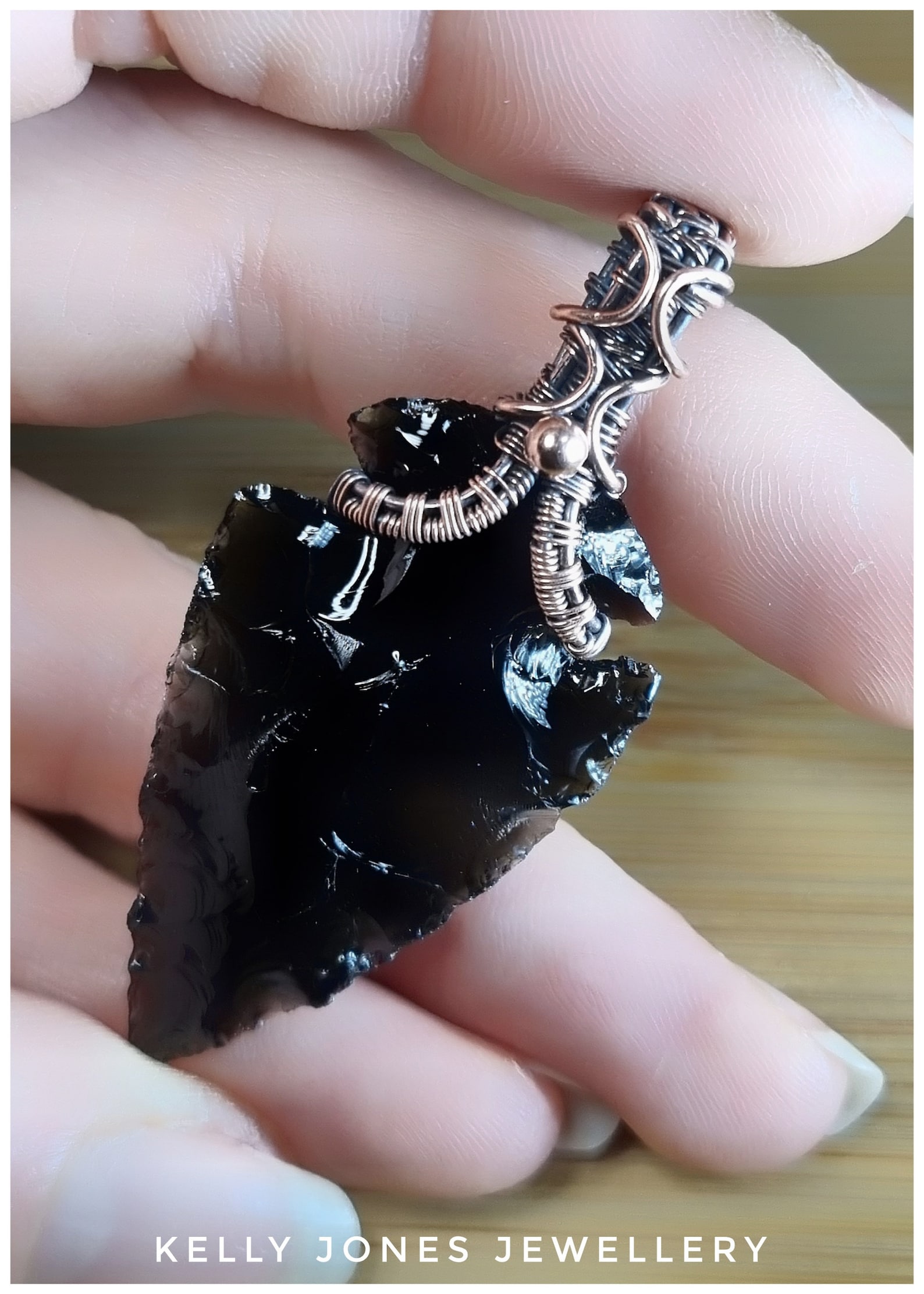 This Wire Wrap Tutorial for an 'arrowhead' is Two Tutorials in One. an ...