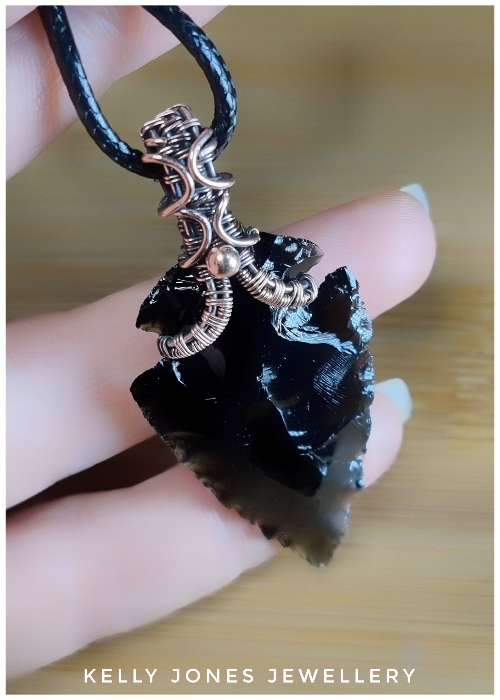 This Wire Wrap Tutorial for an 'arrowhead' is Two Tutorials in One. an ...